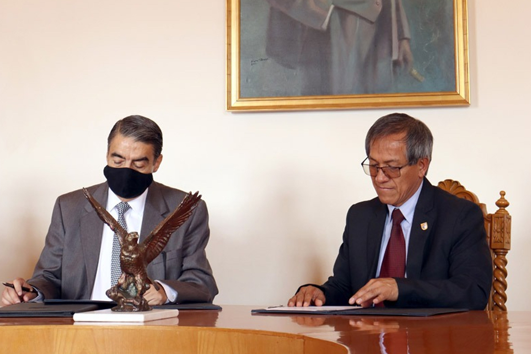 Signan UASLP y UNASAM de Perú convenio de colaboración – Noticias de la ...