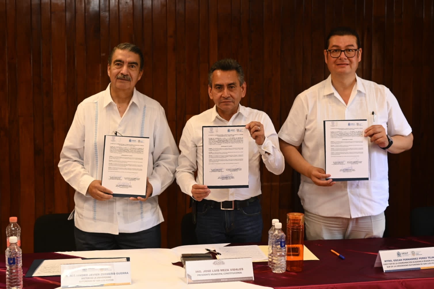 Fructífera visita del doctor Alejandro Javier Zermeño a la CARHS ...