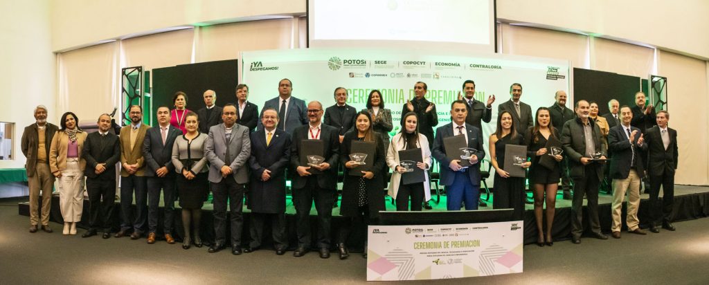 Investigadores de la UASLP reciben Premio Potosino 2023 “Ciencia ...