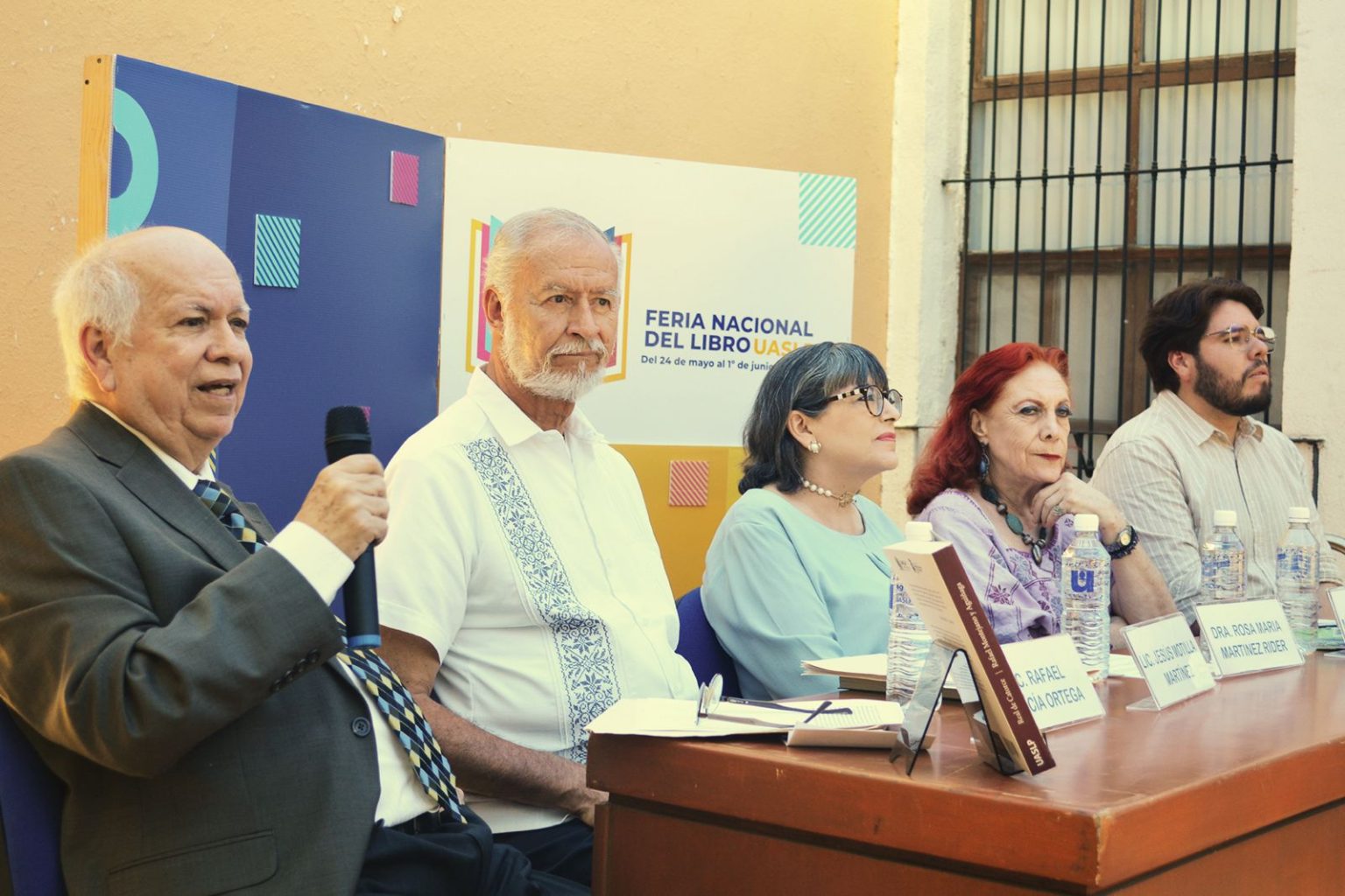 Presentan reediciones de la obra del historiador potosino Rafael ...